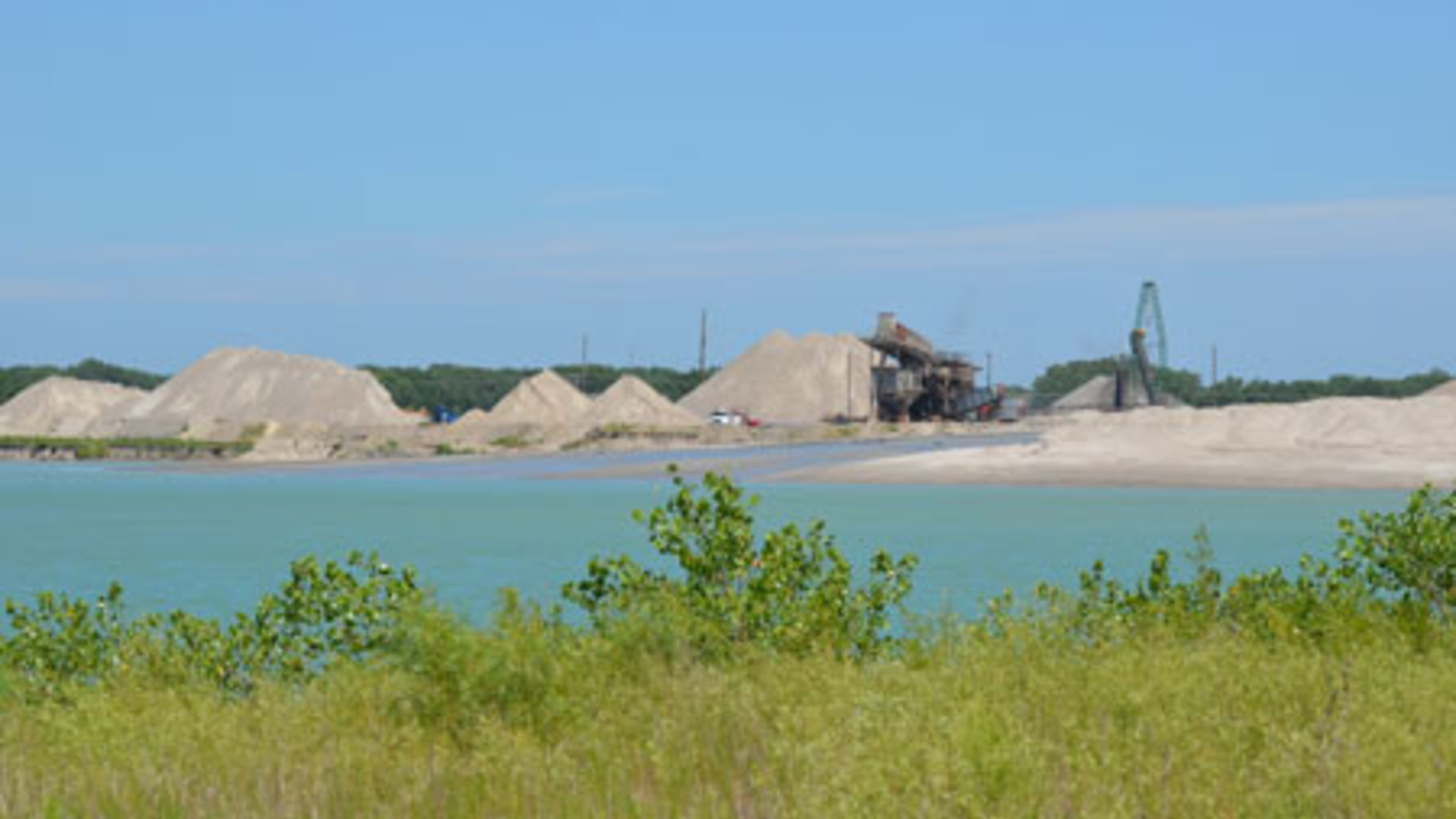 Sand and Gravel Mining Industry | Tern and Plover Conservation ...